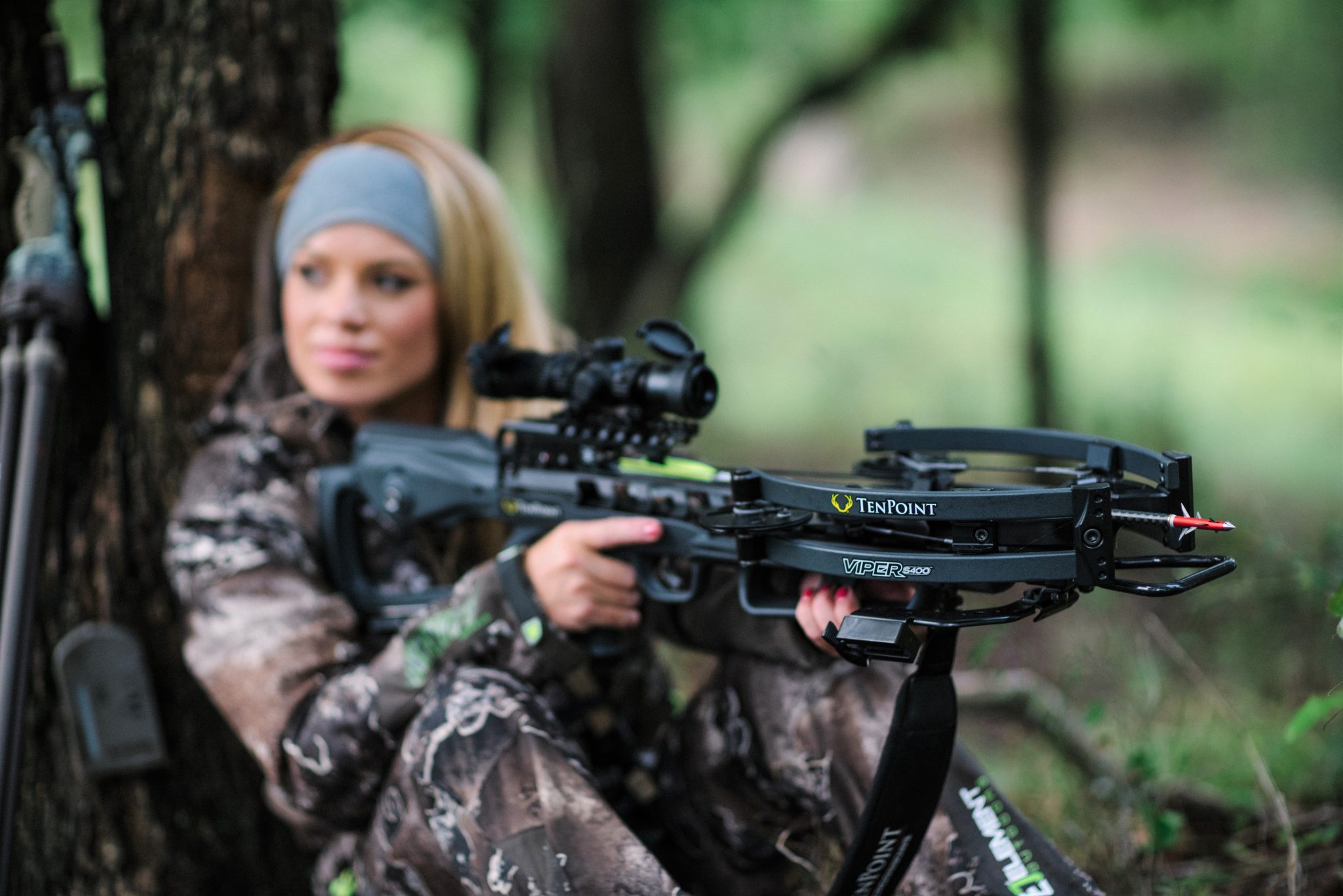 Q&A with Kendall Jones: How Hunting Crossbows Empower Lady Hunters ...