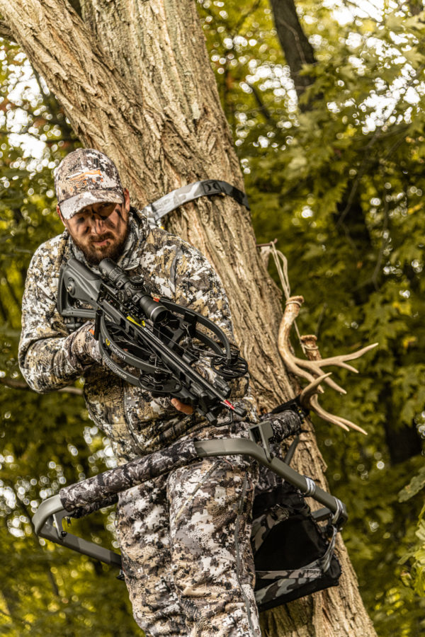 Why Shoot a Reverse Draw Crossbow - TenPoint