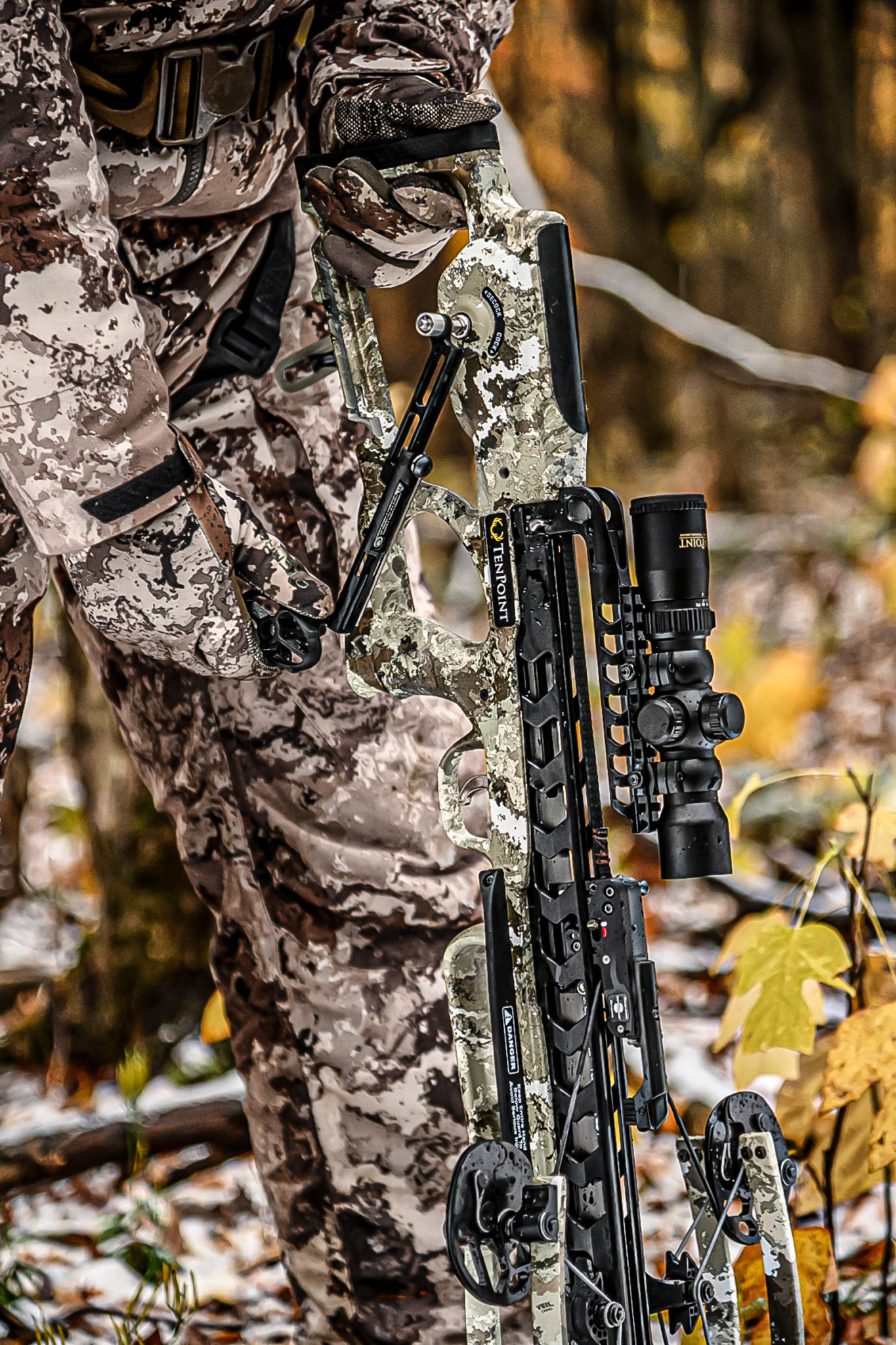 Why Purchase a Crossbow that De-Cocks? - TenPoint